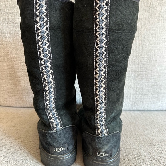 UGG | Shoes | Ugg Bootsmid Cut Suede With Embroidery At The Back To Add ...